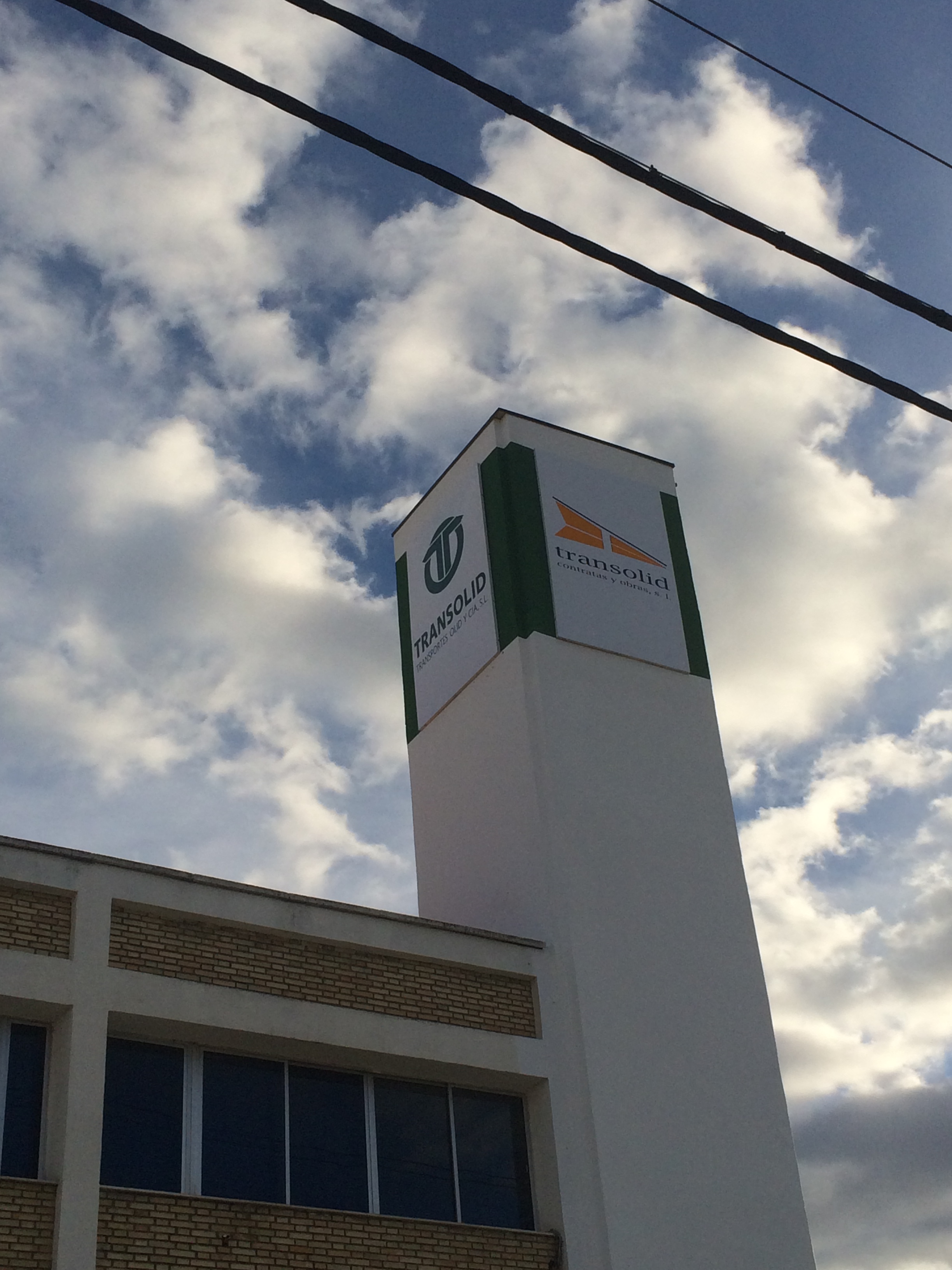 Rótulos en Fachadas | Vinilos valladolid - Vinilos y rótulos en Valladolid