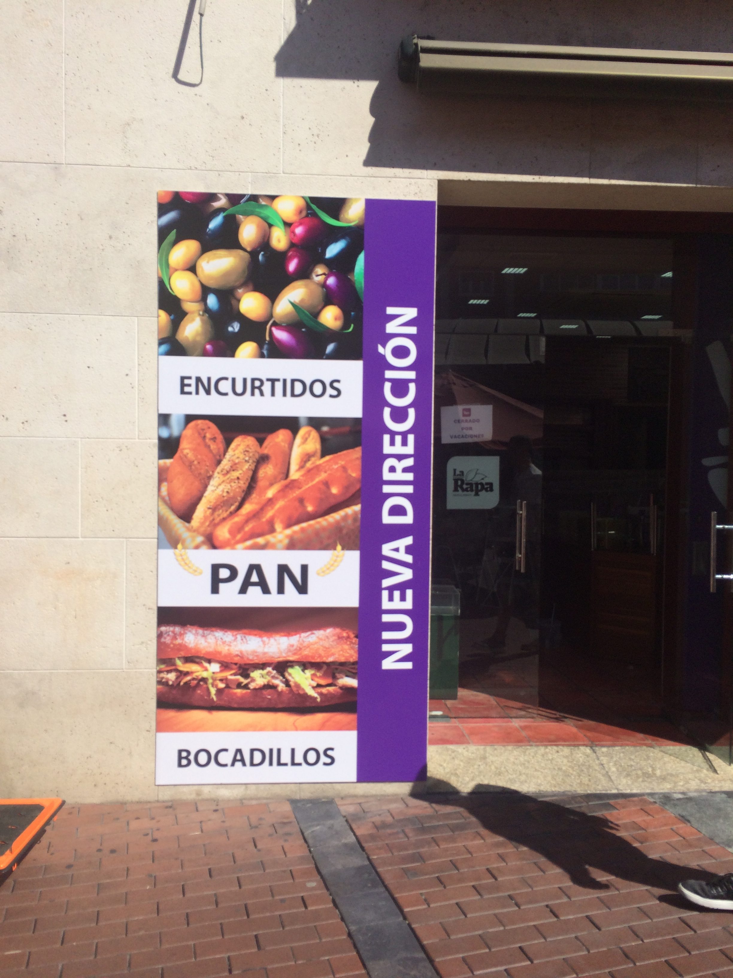 Rótulos en Fachadas | Vinilos valladolid - Vinilos y rótulos en Valladolid